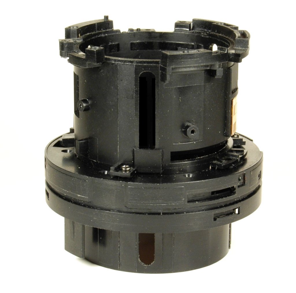 AF-S-DX-18-55mm-VR-Fixed_Barrel_Slots